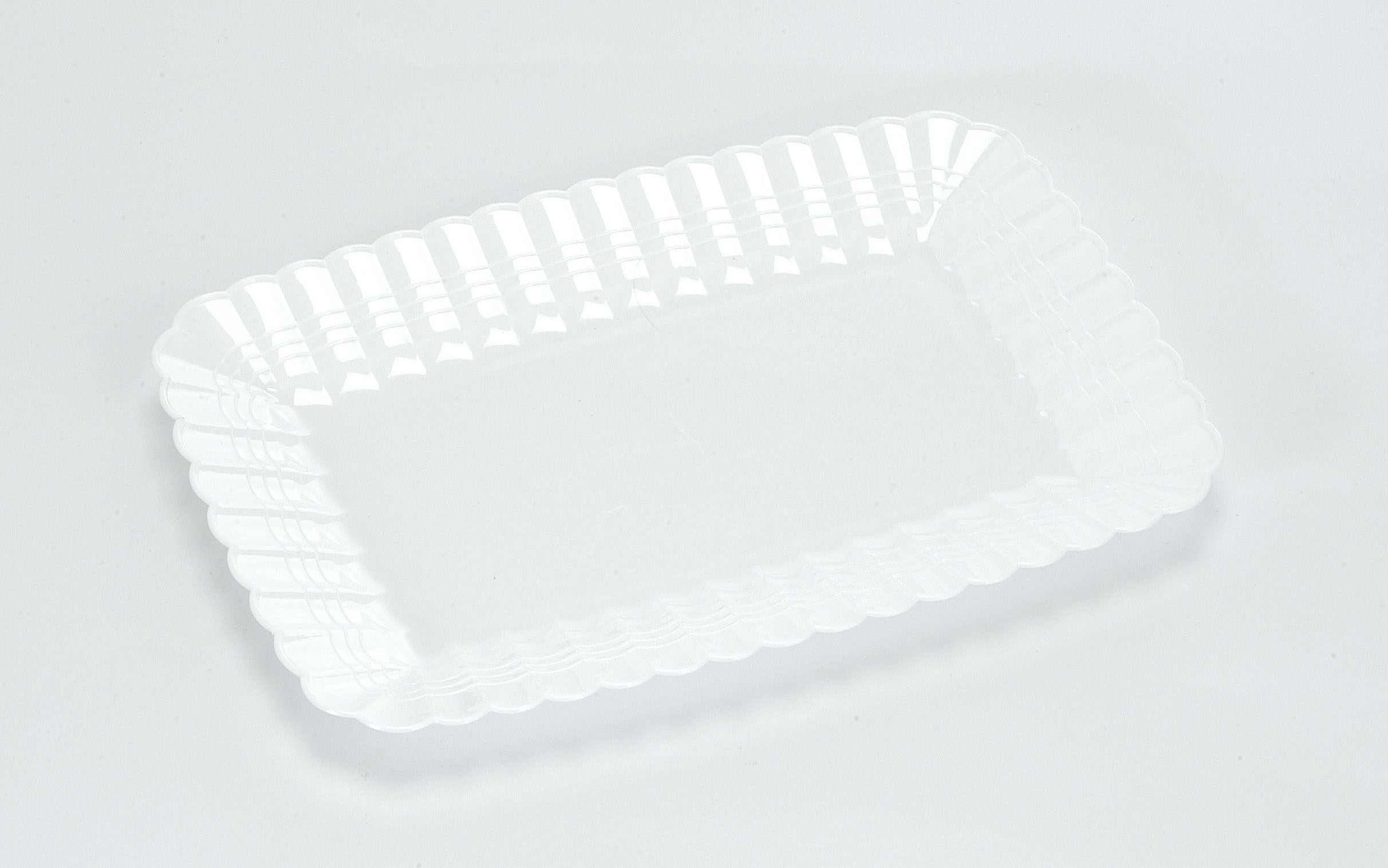 Premium Plastic Tableware for catering and food service industries